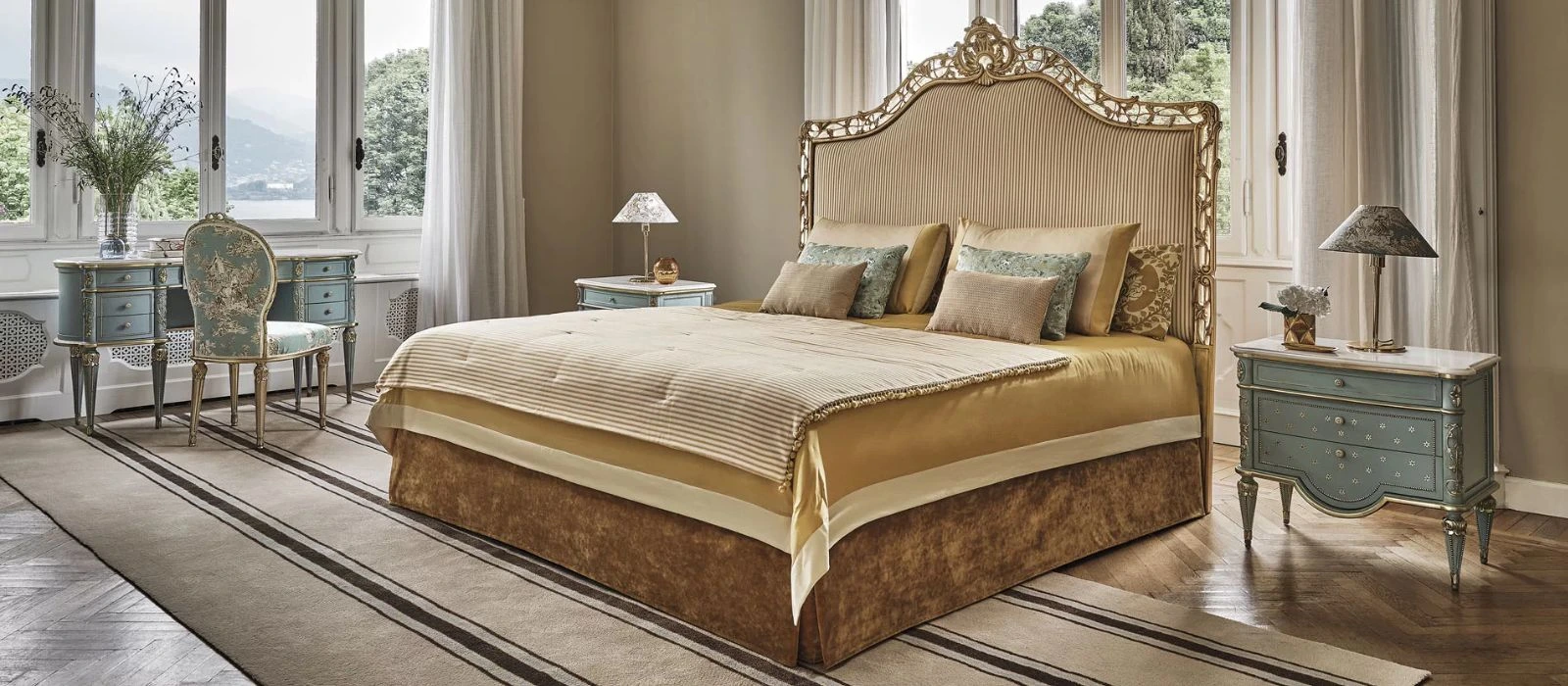 Prabangūs miegamojo baldai. Įkurkite savo miegamąjį su „Classic Line Decor" | ClassicLineDecor.com